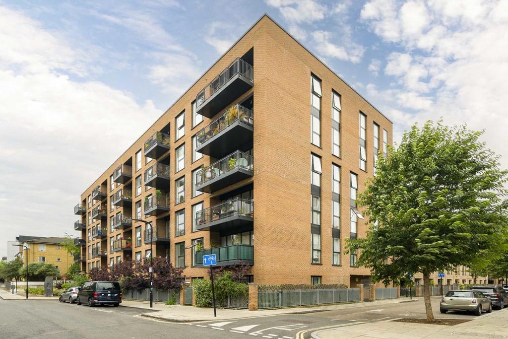 Pamela Street, London E8 2 bed flat - £600,000