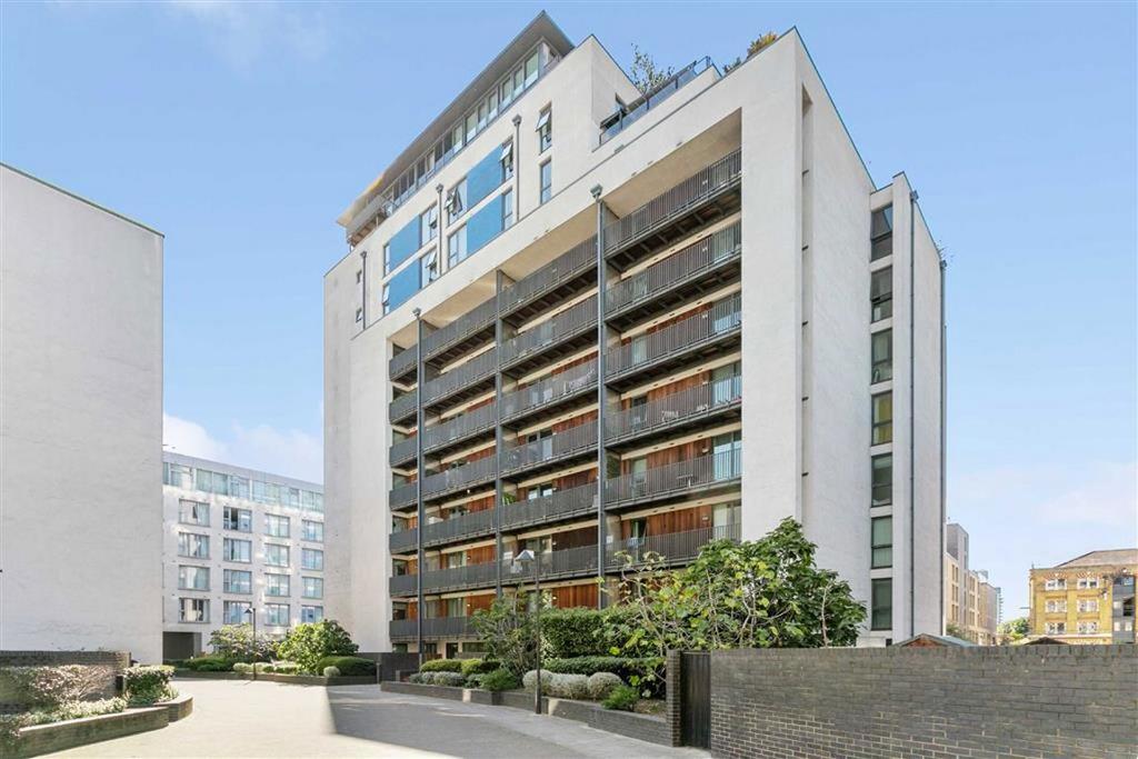 City Walk, London SE1 2 bed flat - £2,834 pcm (£654 pw)