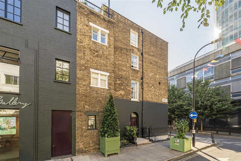 Conway Street, London W1T 1 bed flat - £550,000