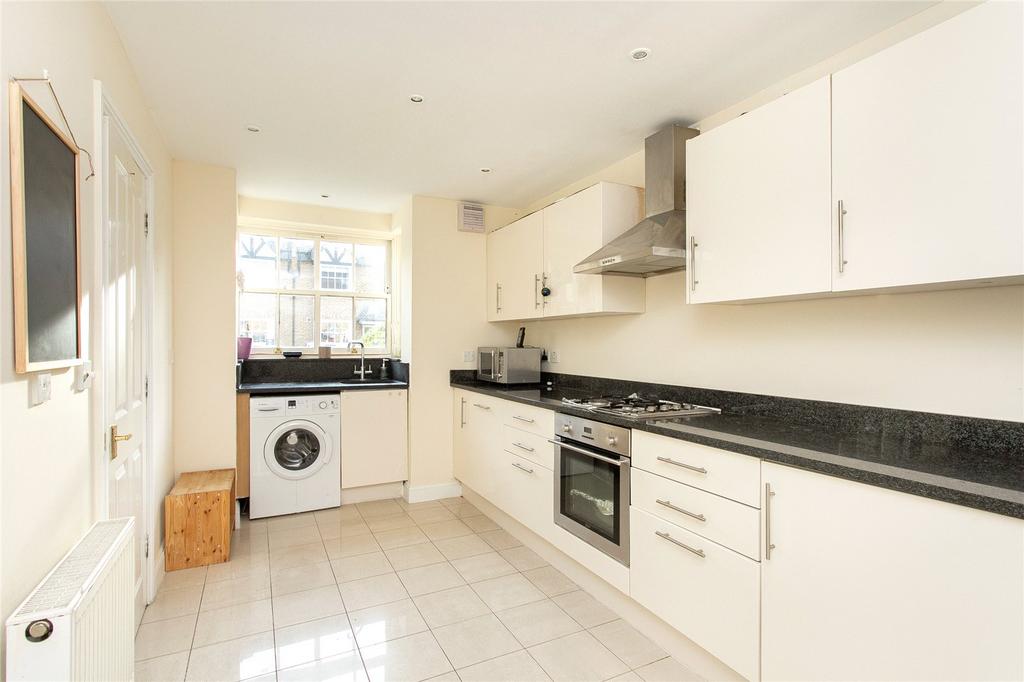 Woodland Mews, Lambeth SW16 4 bed end of terrace house - £2,750 pcm (£ ...