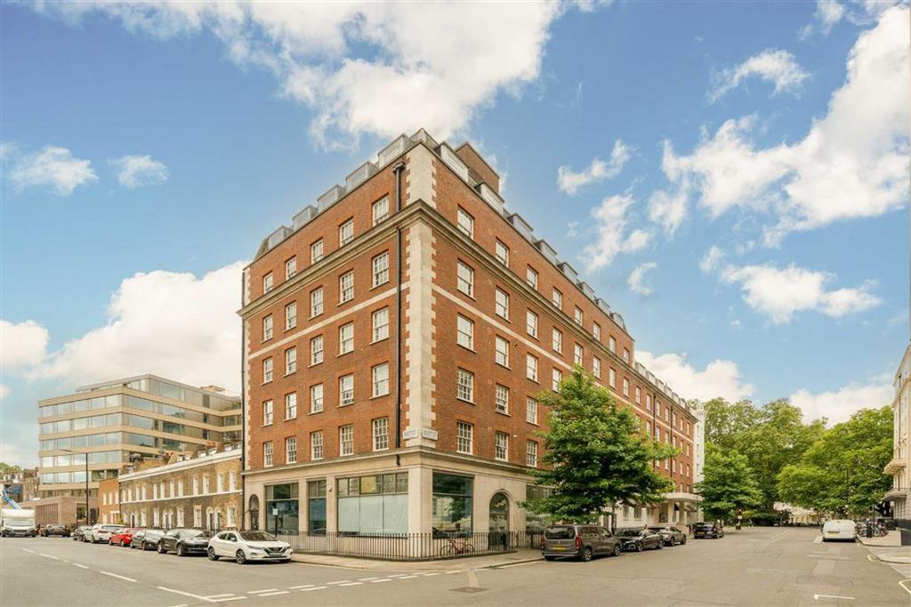 Gillingham Street, London SW1V 2 bed flat - £840,000