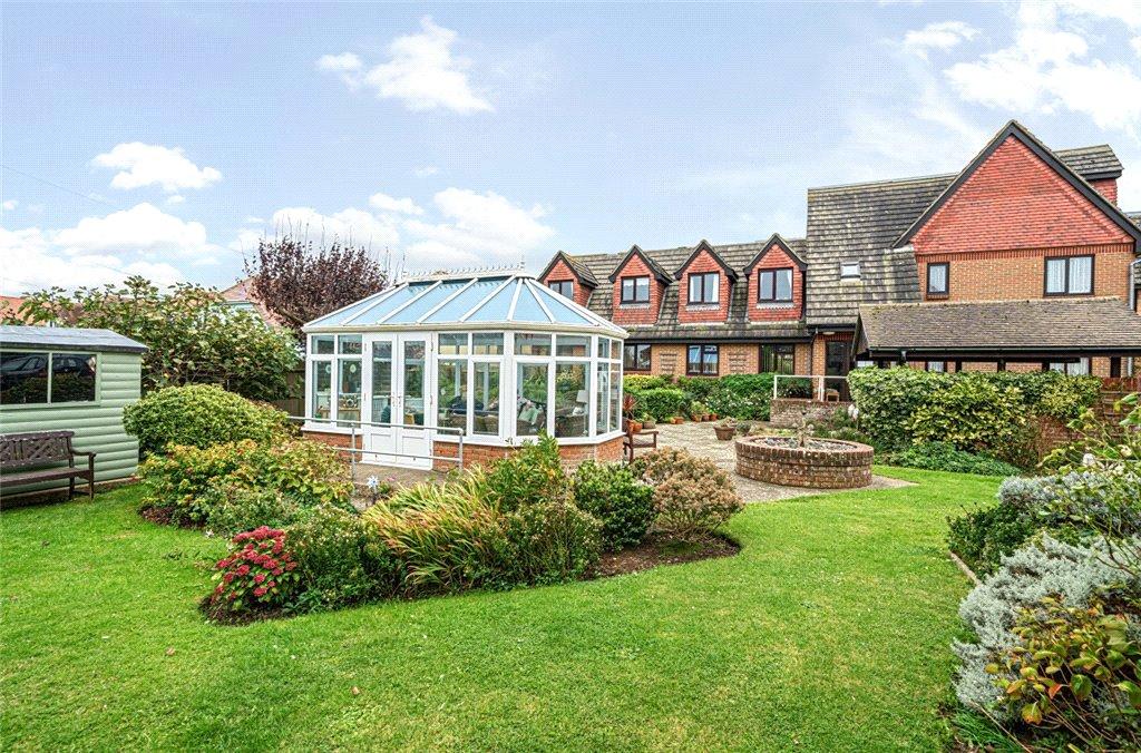 Elmer Road, Bognor Regis, West Sussex 2 bed apartment for sale - £160,000