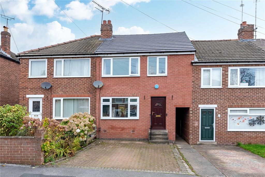 Springfield Close, Horsforth, Leeds... 3 bed terraced house - £240,000