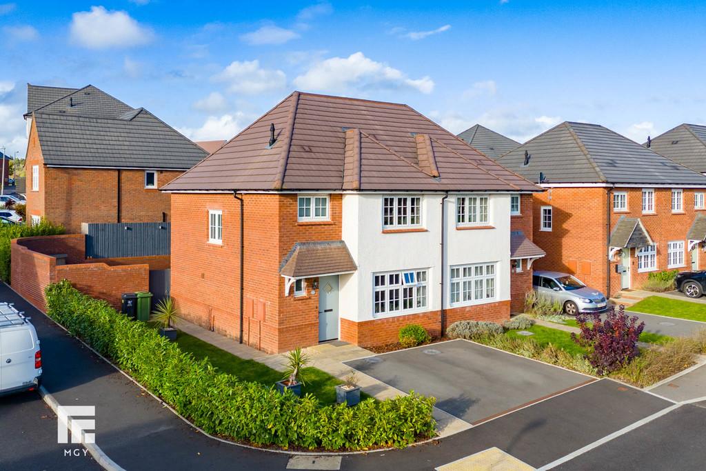 Pentrebane Drive, Cardiff 3 bed semi-detached house - £365,000