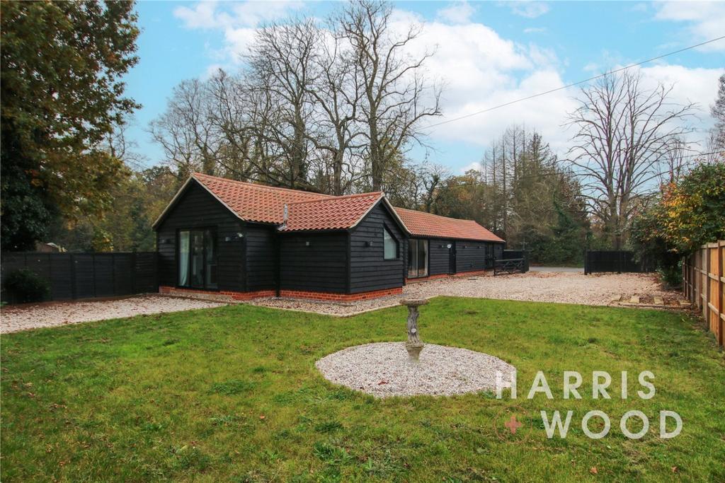 The Causeway, Great Horkesley... 3 bed detached bungalow - £550,000