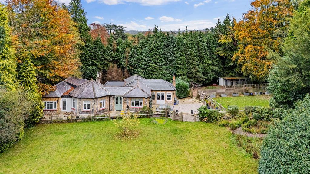 Tilley Lane, Headley 4 bed detached bungalow - £1,349,000