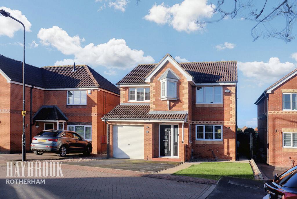 Paddock Drive, Sunnyside 4 bed detached house - £360,000
