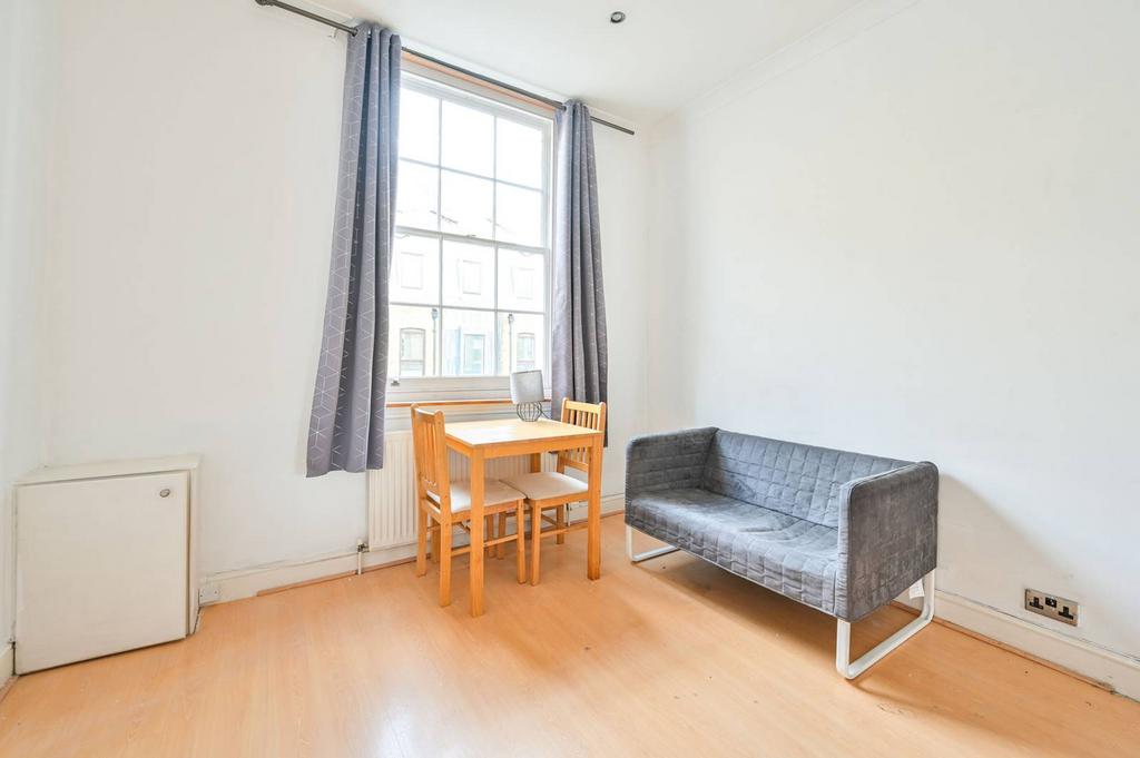 Trinity Street, Borough, London, SE1 1 bed flat - £275,000