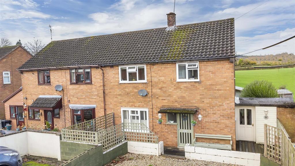 School Lane, Trefonen, Oswestry 3 bed semi-detached house - £229,950