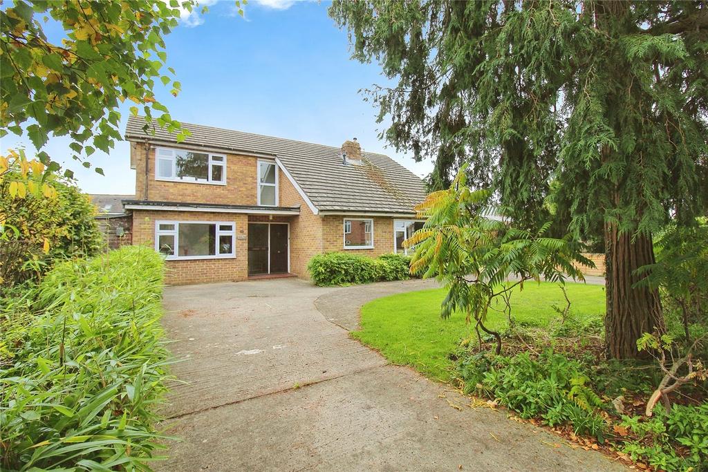 Silver Street Lane, Trowbridge 4 bed detached house - £375,000