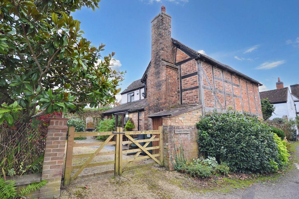 Ripple, Tewkesbury, Worcestershire 2 bed detached house - £425,000