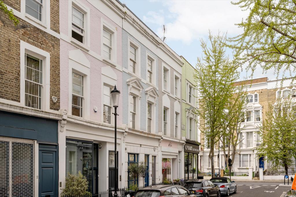 Powis Terrace, Notting Hill W11 2 bed maisonette - £2,700,000