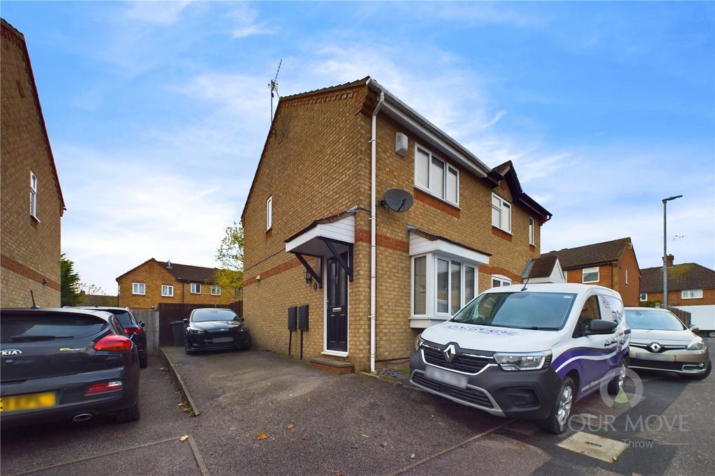 Sycamore Close, Northamptonshire NN16 2 bed semi-detached house - £170,000