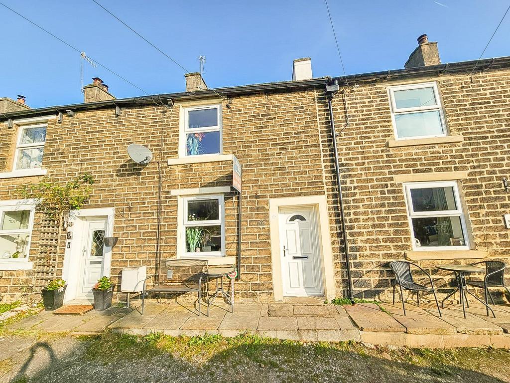 Dinting Lane, Glossop SK13 2 bed terraced house for sale - £180,000