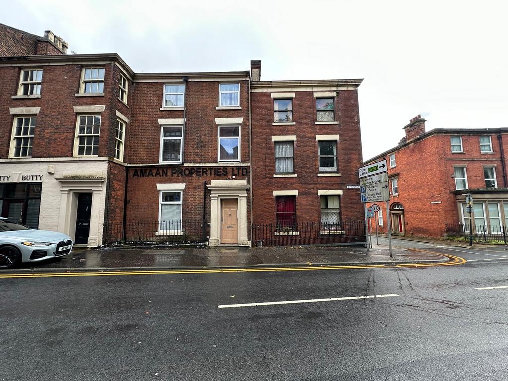 Fishergate Hill, Preston, PR1 Block of apartments - £550,000