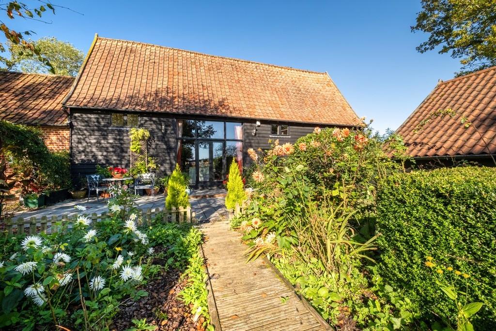 Denham, Eye 4 bed barn conversion for sale - £750,000