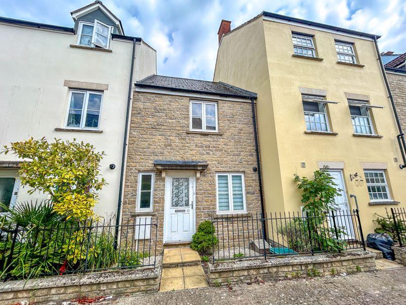 Summerleaze Park, Shepton Mallet 3 bed terraced house - £1,100 pcm (£ ...