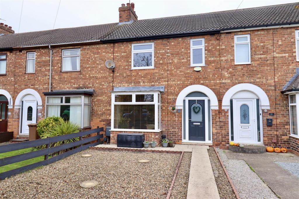 Blackburn Avenue, Brough 3 bed terraced house - £190,000