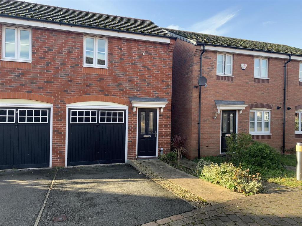 Amblerise Close, Bolehall, Tamworth... 1 bed flat - £785 pcm (£181 pw)