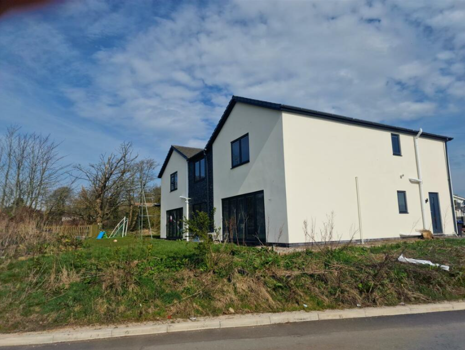 View, Egremont CA22 5 bed detached house - £330,000
