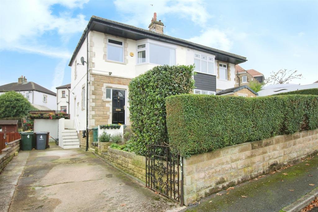 Leafield Terrace, Bradford BD2 3 bed semi-detached house - £190,000