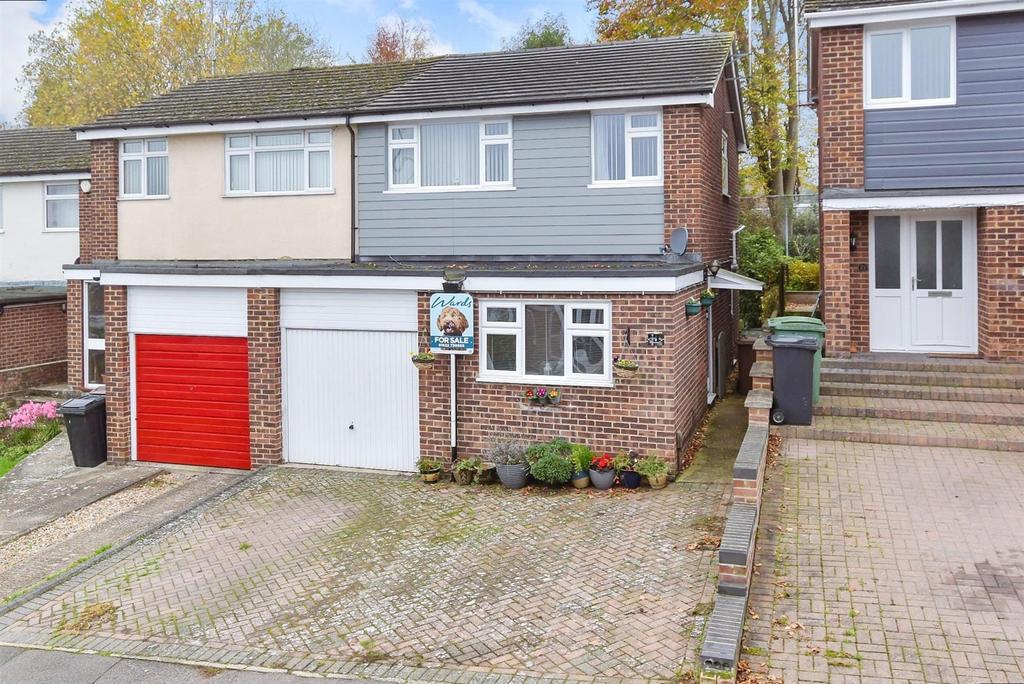 Ragstone Road, Bearsted, Maidstone, Kent 3 bed semi-detached house for ...