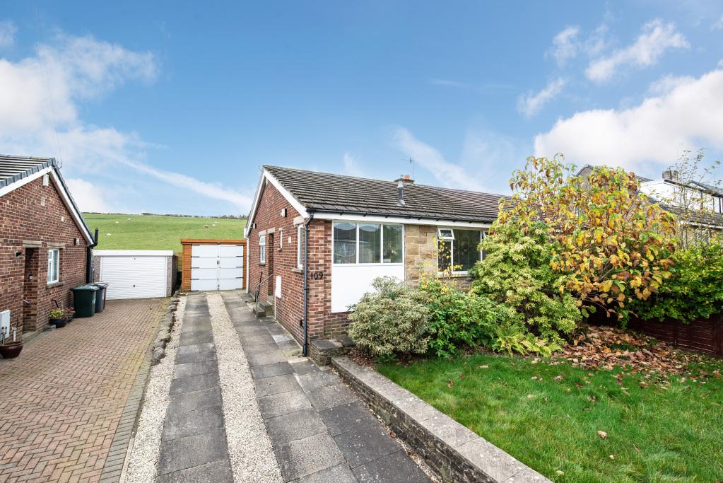 March Cote Lane, Bingley, West... 2 bed bungalow - £185,000