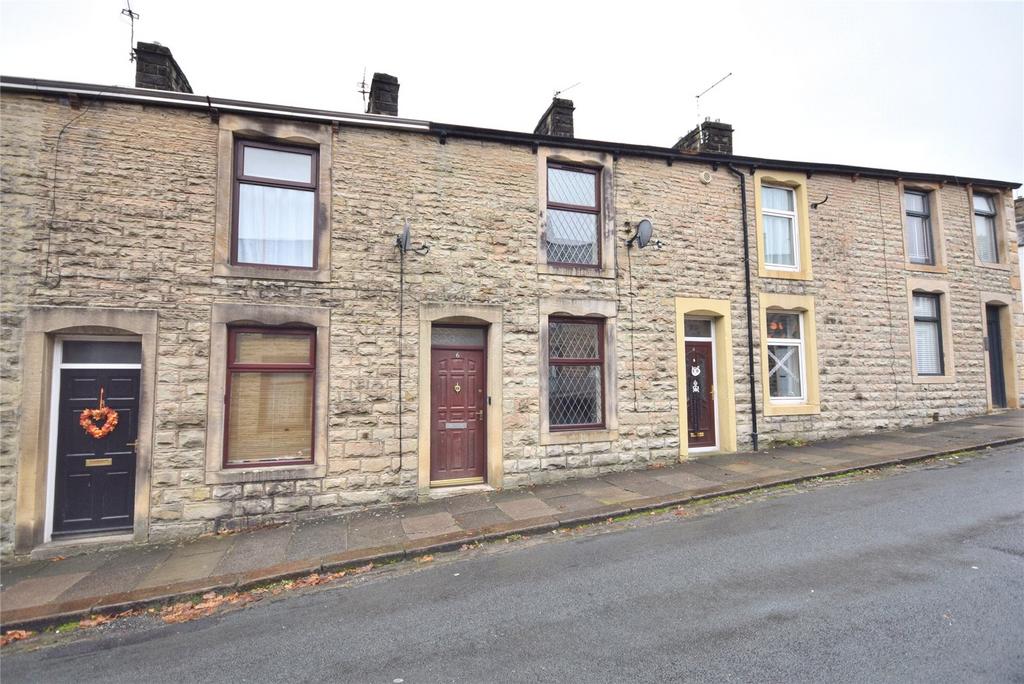 Grafton Street, Clitheroe... 2 bed terraced house - £139,950