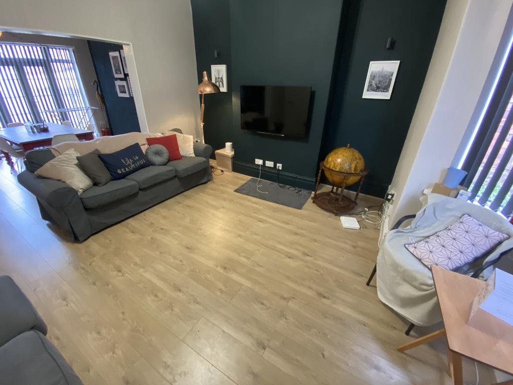 Bridge Road, L18 5EG, 3 bed terraced house - £542 pcm (£125 pw)