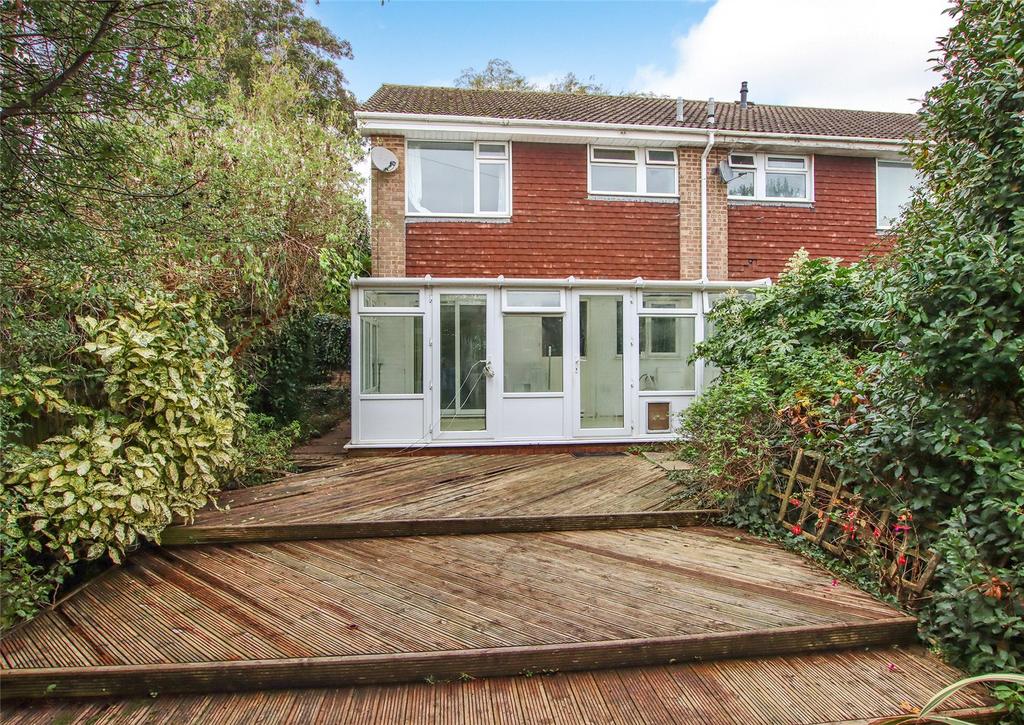 Howlett Close, Lymington, Hampshire... 3 bed end of terrace house for ...