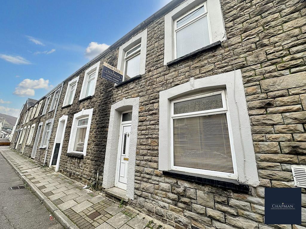 John Street, Porth, CF39 2 bed terraced house for sale - £92,500