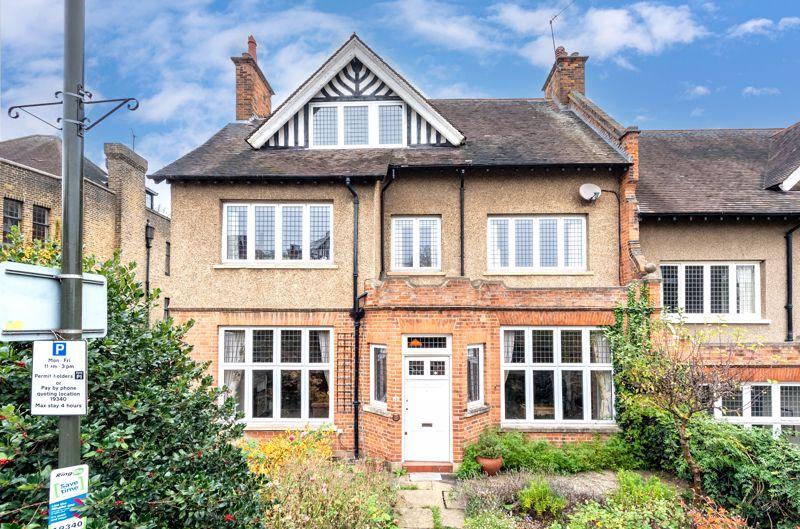 Arthur Road, London SW19 6 bed semi-detached house - £2,000,000