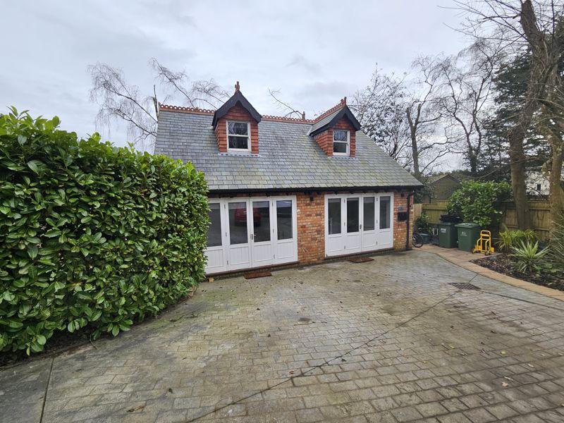 Daddon Hill, Northam, Bideford 3 bed apartment - £950 pcm (£219 pw)