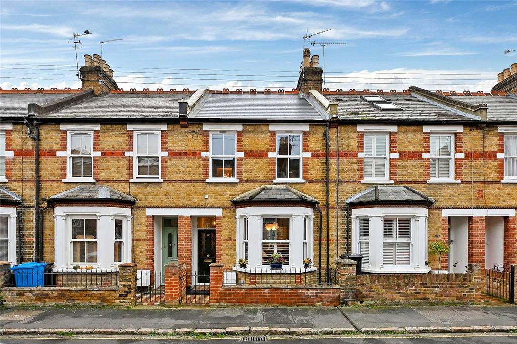 Temple Road, Windsor, Berkshire, SL4 3 bed terraced house - £825,000