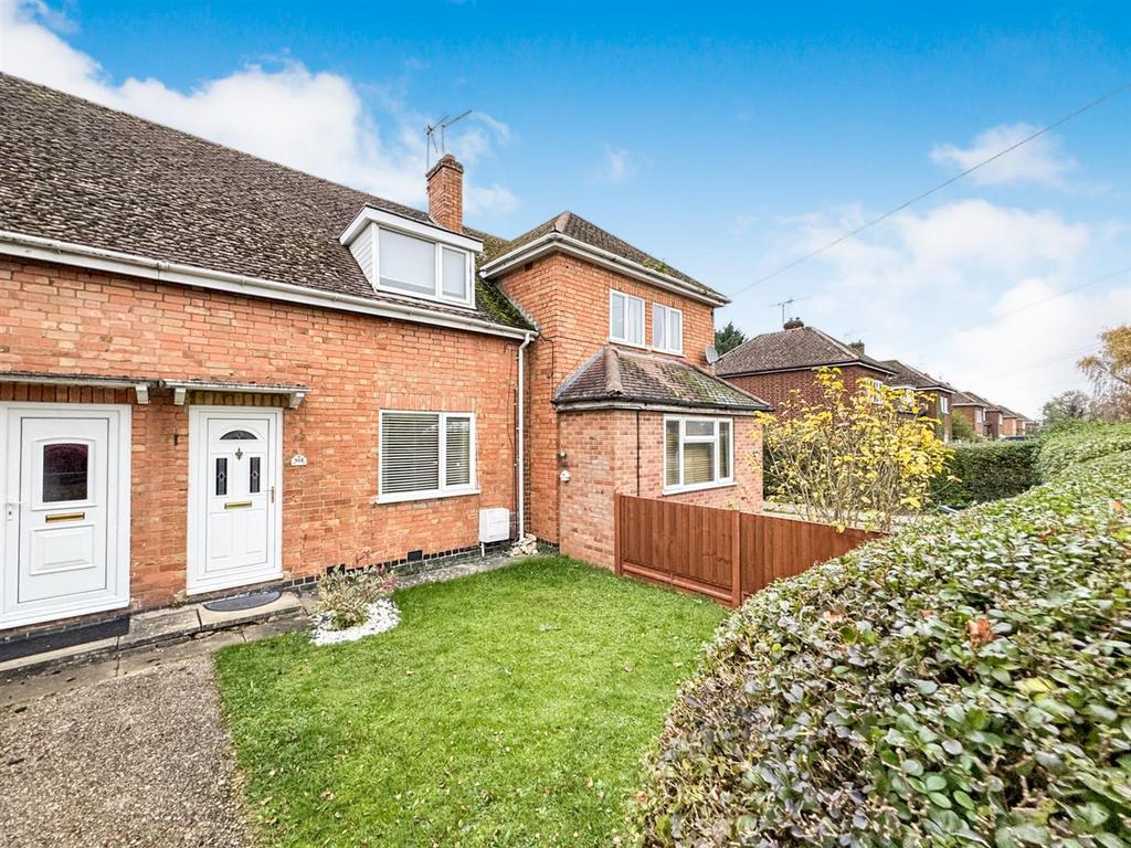 Studfall Avenue, Corby NN17 2 bed terraced house - £172,500