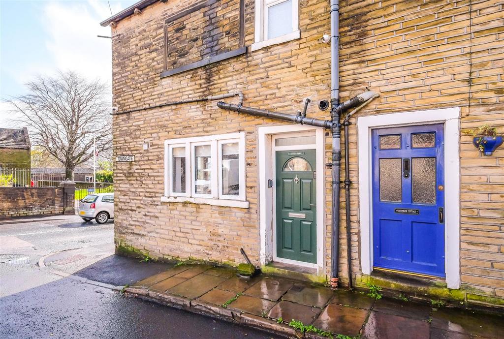 Denholme Gate Road, Hipperholme, Halifax 4 bed cottage for sale - £260,000