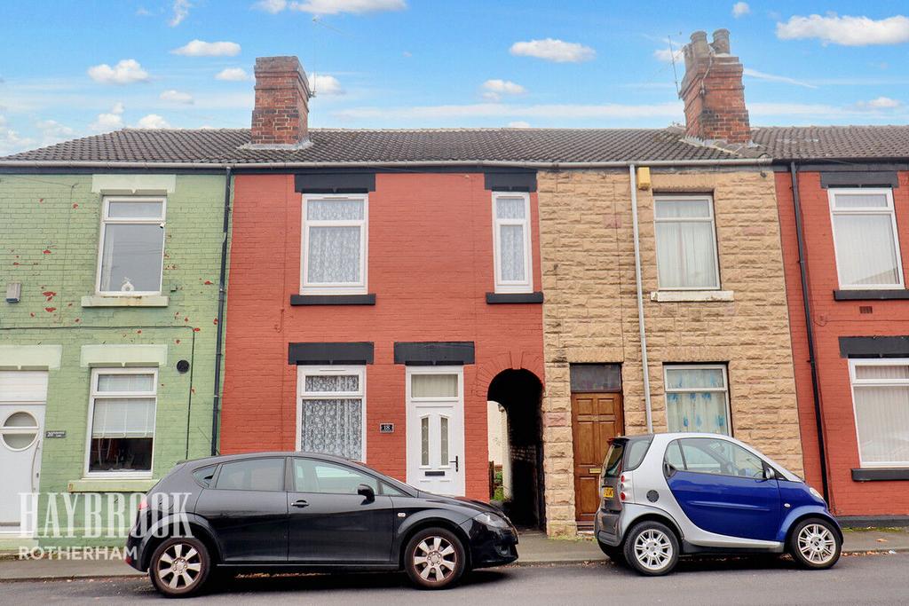 Netherfield Lane, Parkgate 2 bed terraced house - £70,000