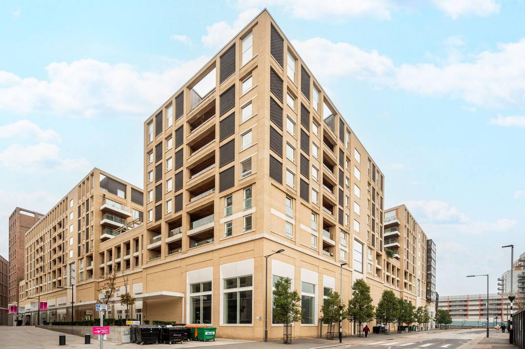 Canning Town, E16, Canning Town... 1 bed flat for sale - £350,000