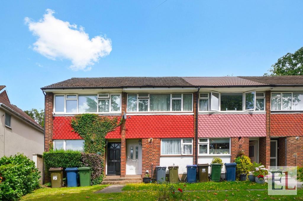 Brooke Avenue, Harrow HA2 2 bed terraced house for sale - £460,000