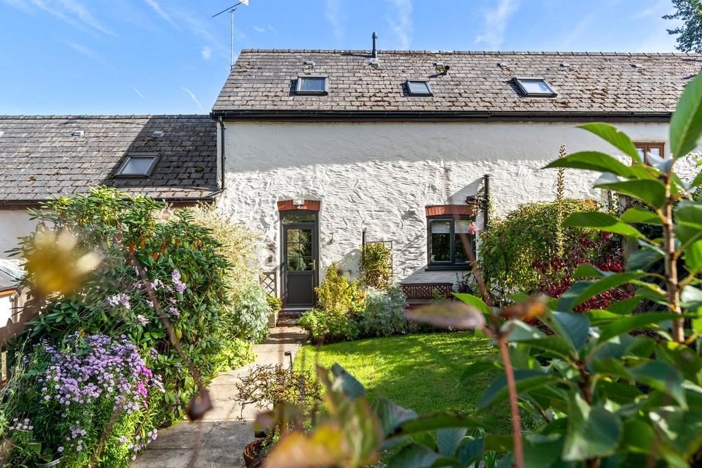 Haverfordwest SA62 1 bed cottage - £160,000