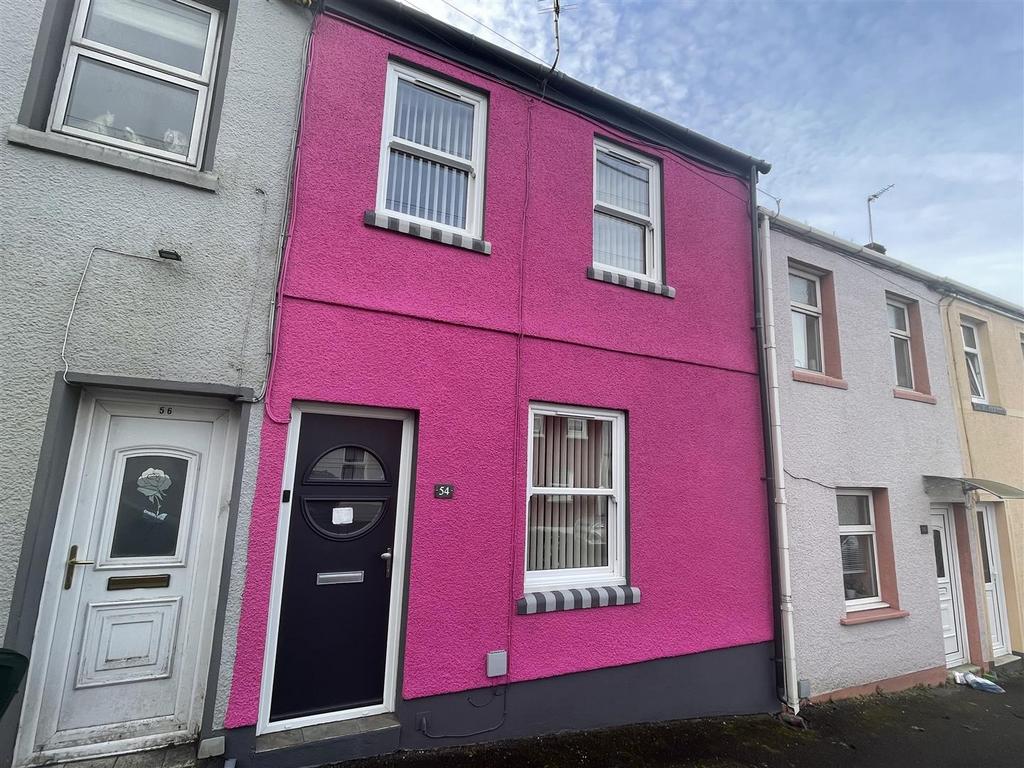 High Street, Tumble, Llanelli 2 bed terraced house - £135,000