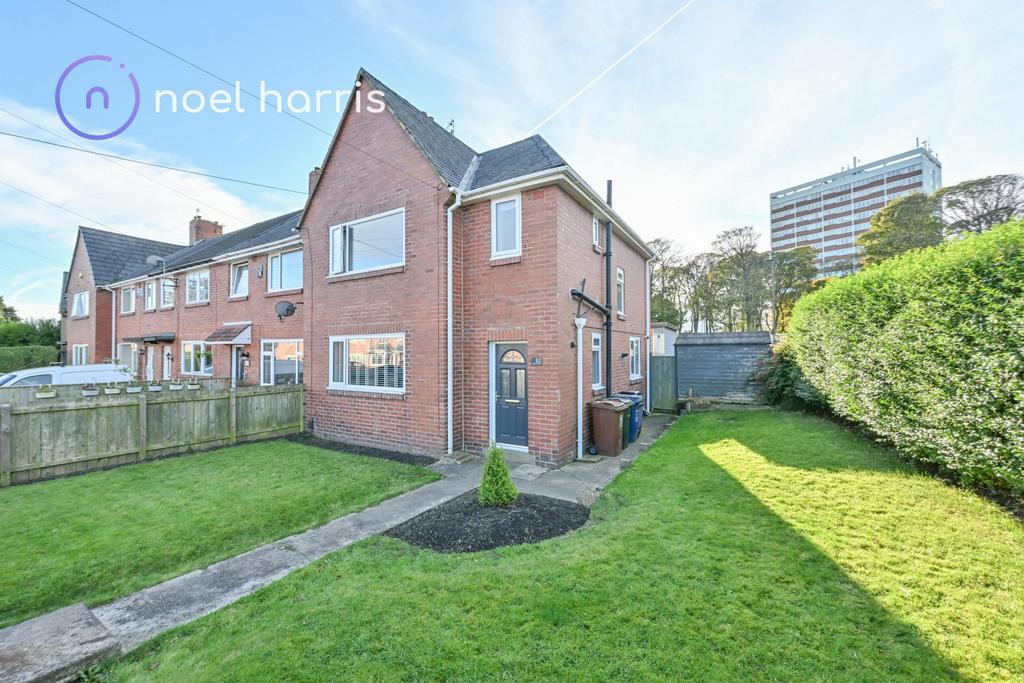 Weldon Crescent, High Heaton, NE7 3 bed end of terrace house - £215,000