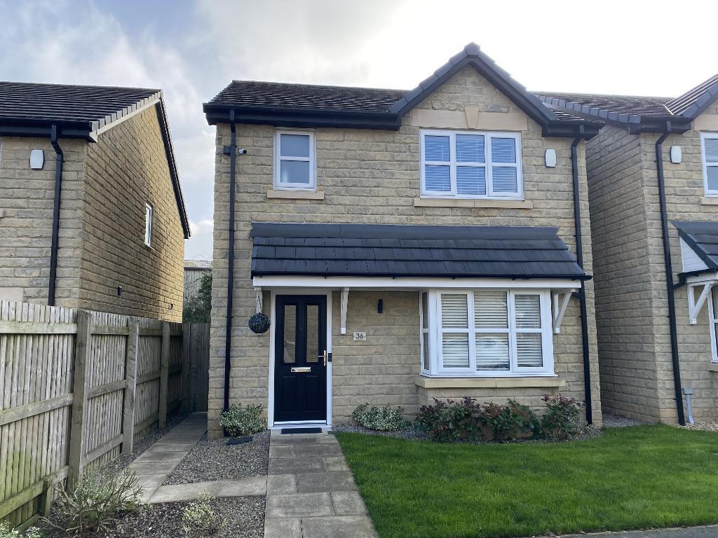 Coplow View, Clitheroe, BB7 4SG 3 bed detached house - £1,300 pcm (£300 pw)