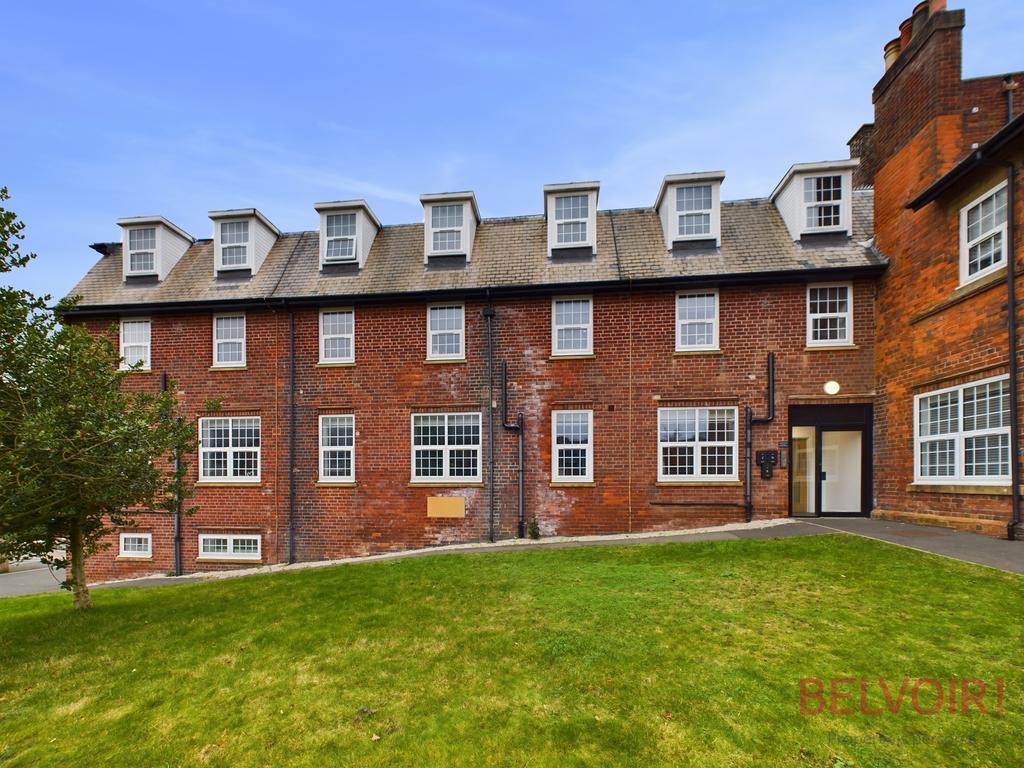 Highlanders Hill, Mansfield, NG18 1 bed flat - £100,000