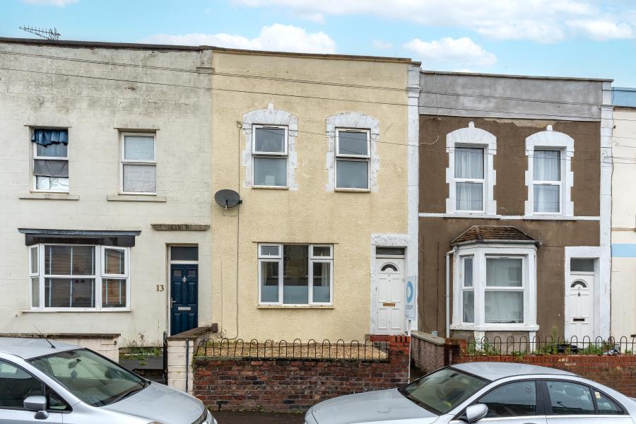 William Street, Bristol BS3 2 bed terraced house - £1,500 pcm (£346 pw)
