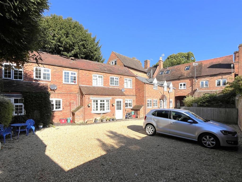 Castle Mews, Castle Street, WARWICK 2 bed mews for sale - £325,000