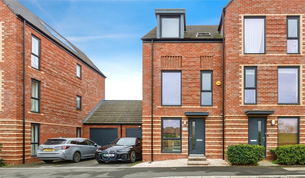 Manning Road, Bristol, BS4 3 bed semi-detached house - £390,000