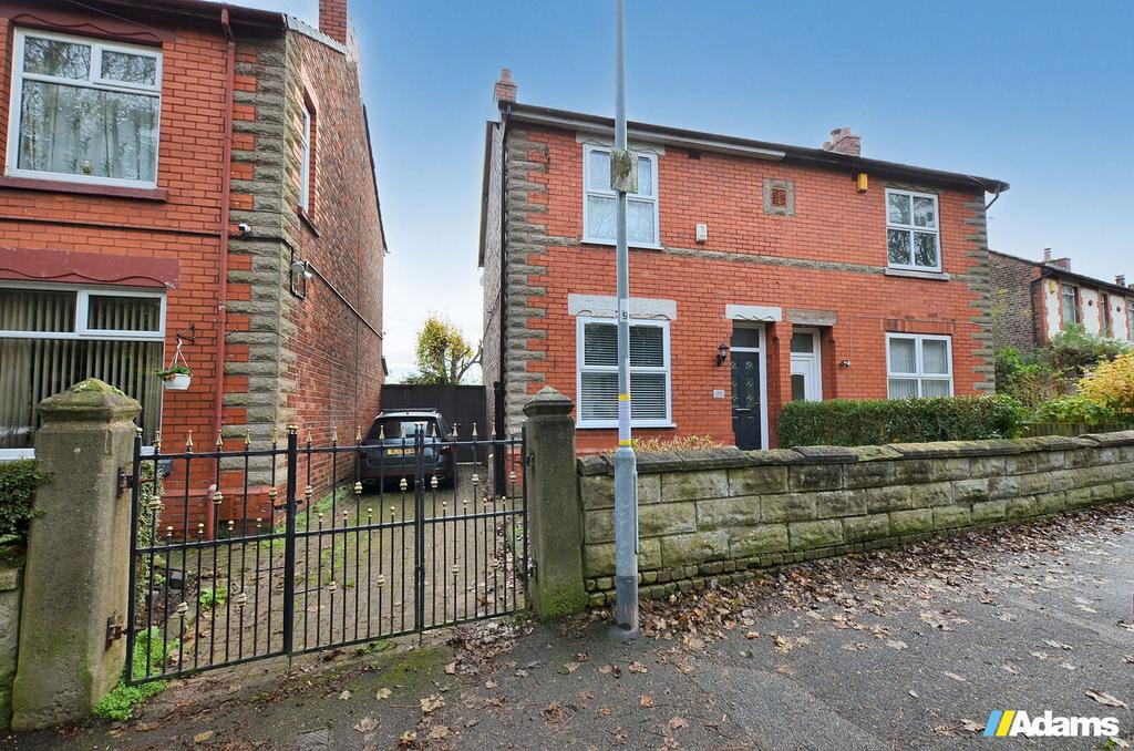 Highlands Road, Higher Runcorn 2 bed semi-detached house - £230,000