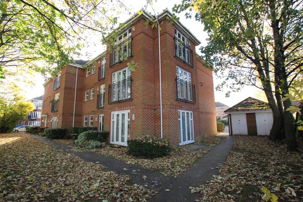 Charlie Soar Court, Eastleigh 1 bed flat - £950 pcm (£219 pw)