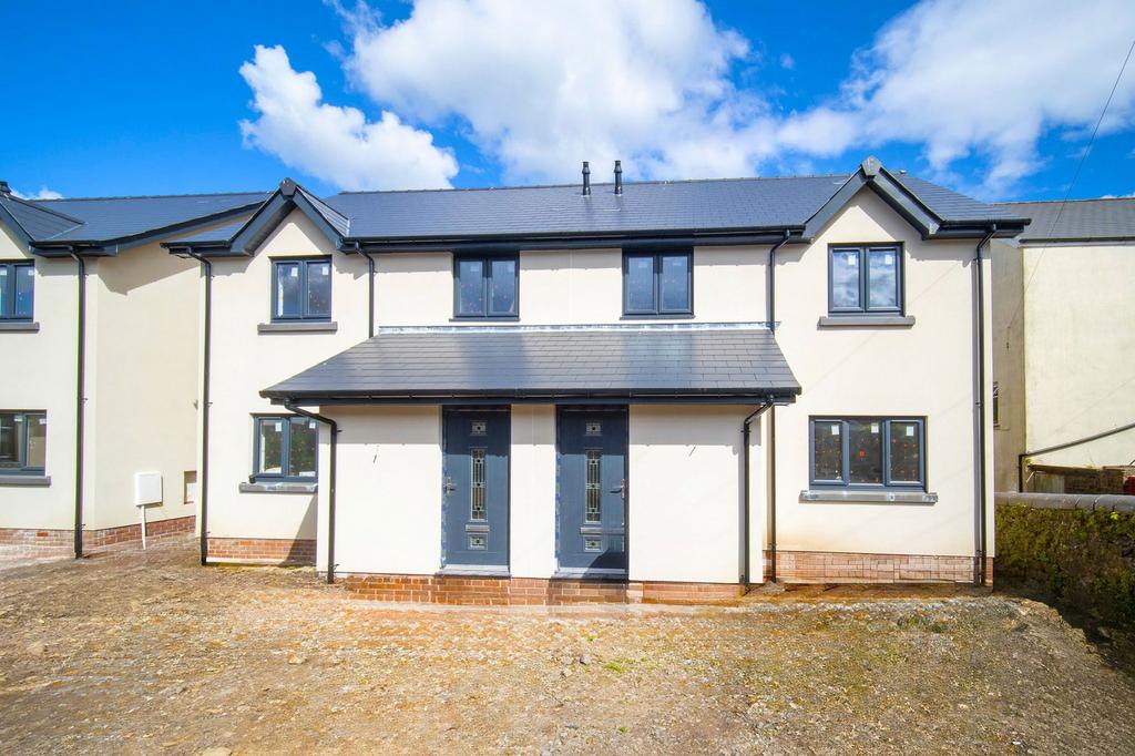 Fford Gwen Isaf, Senghenydd... 3 bed semi-detached house for sale - £ ...